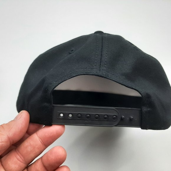 thepatriotspride.com | Accessories | Fox Flat Bill Embroidered Logo ...